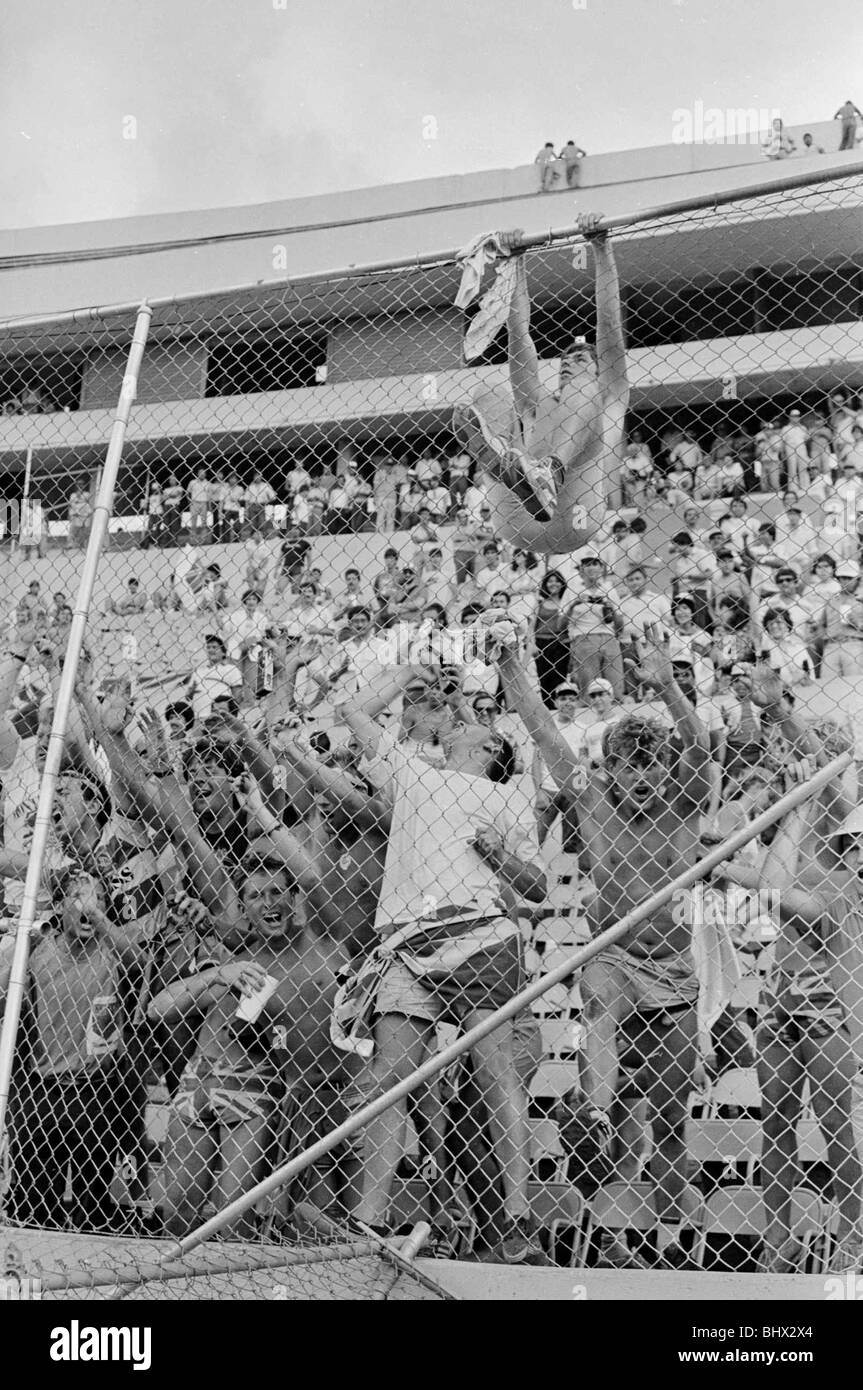 World Cup 1986 Group F England 3 Poland 0 England fans cheering Tecnol ...