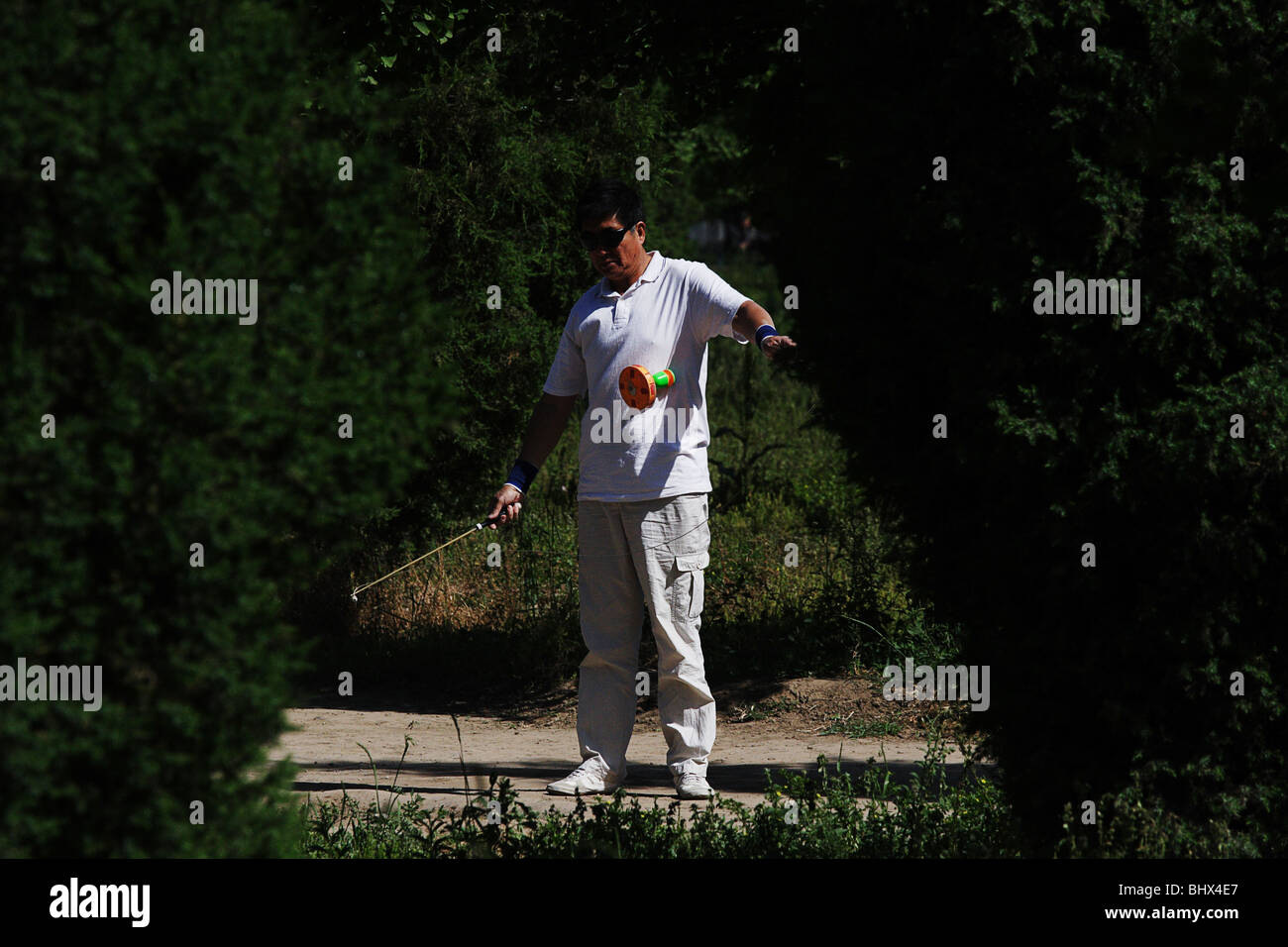 Chinese yoyo hi-res stock photography and images - Alamy