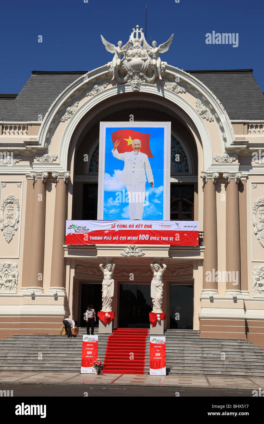 Opera house in Saigon, Vietnam Stock Photo - Alamy