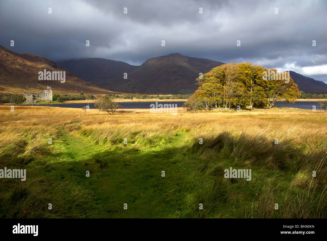 Invergarry castle scotland hi-res stock photography and images - Alamy