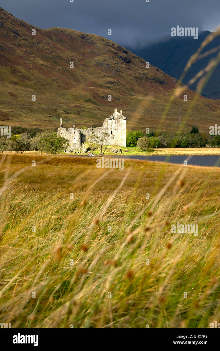 Invergarry castle scotland hi-res stock photography and images - Alamy