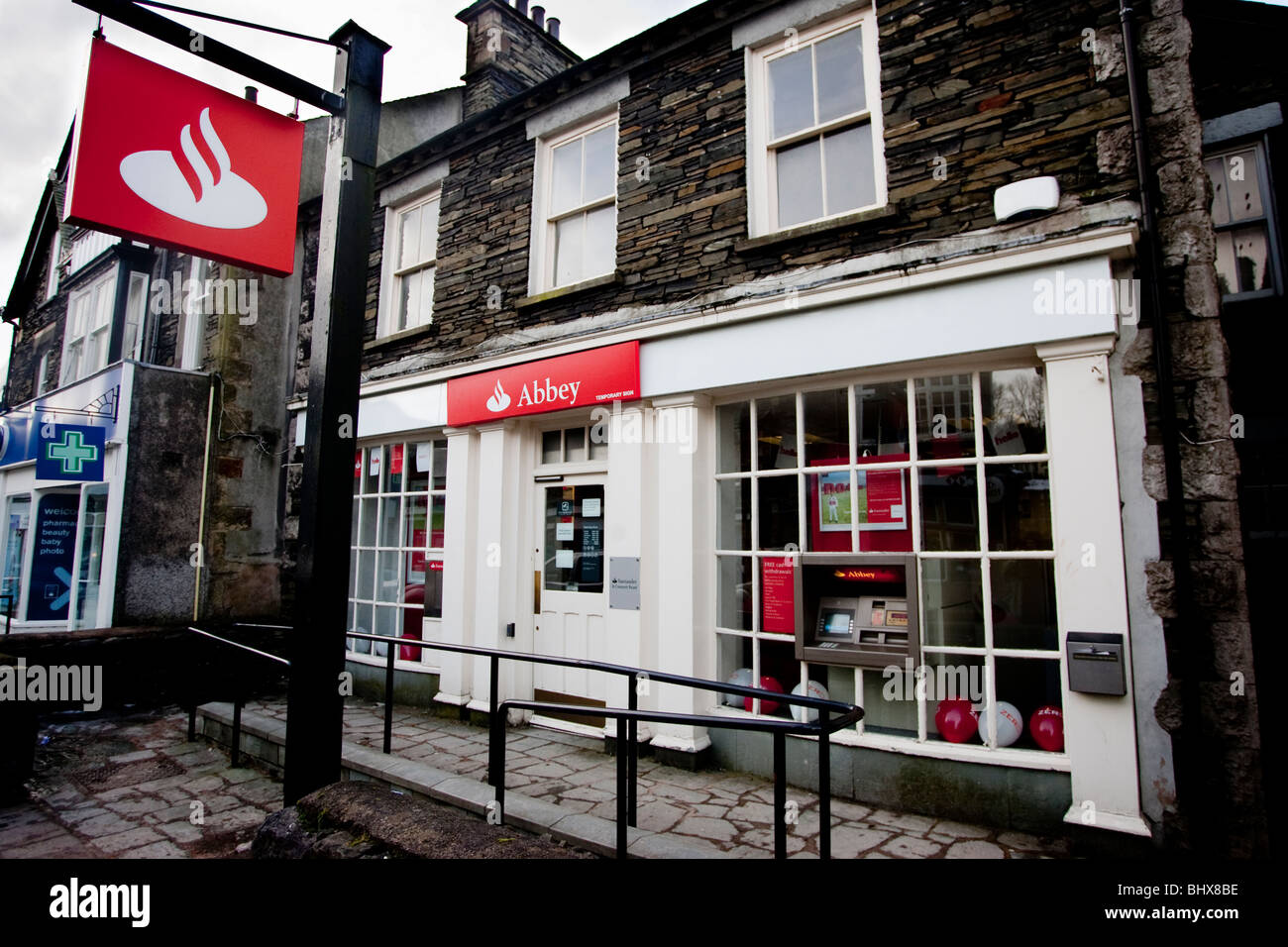 Abbey national rebranding santander bank hi-res stock photography and ...