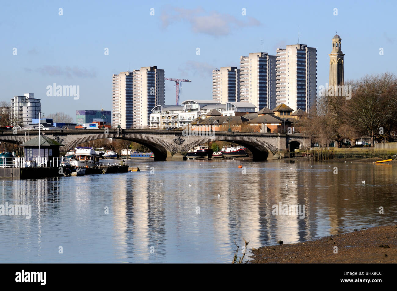 Kew Bridge London High Resolution Stock Photography and Images - Alamy