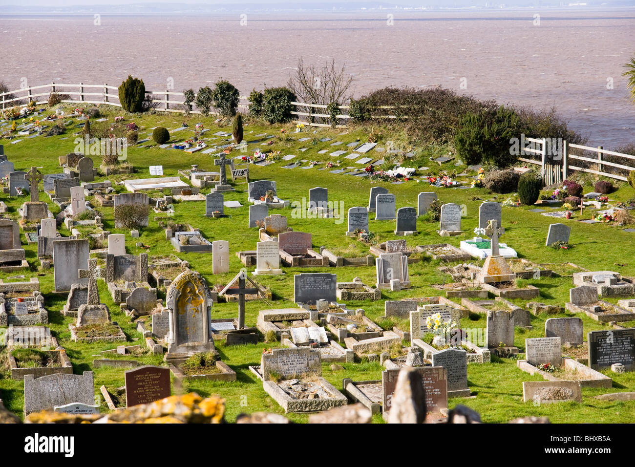 Clevedon cemetery hi-res stock photography and images - Alamy