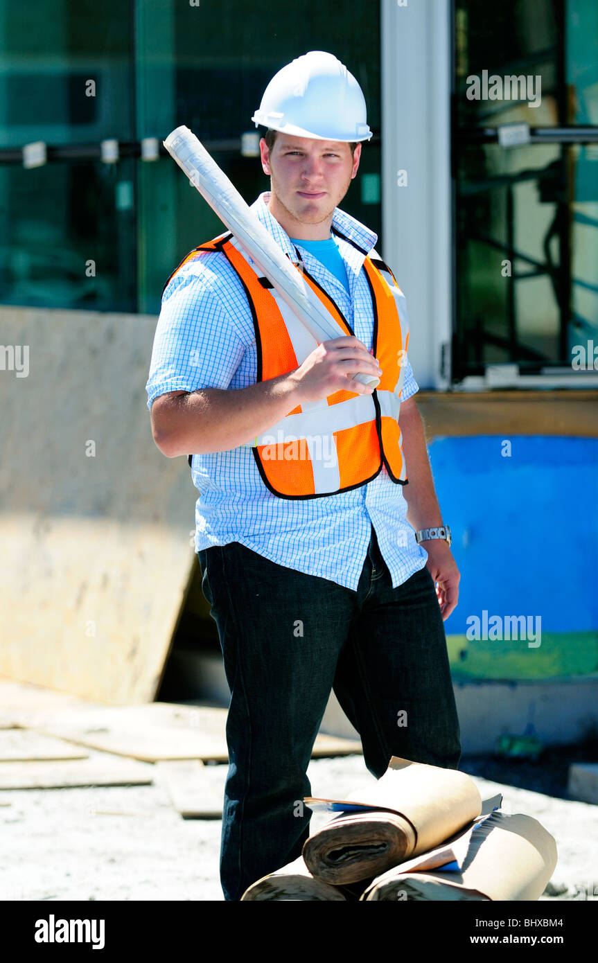 Engineer hard hat hi-res stock photography and images - Alamy