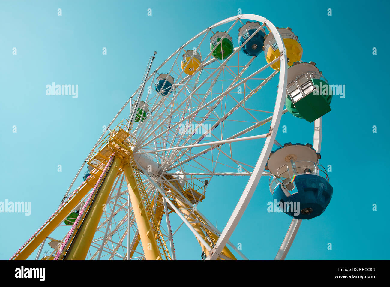Ferris wheel amusement park hi-res stock photography and images - Alamy