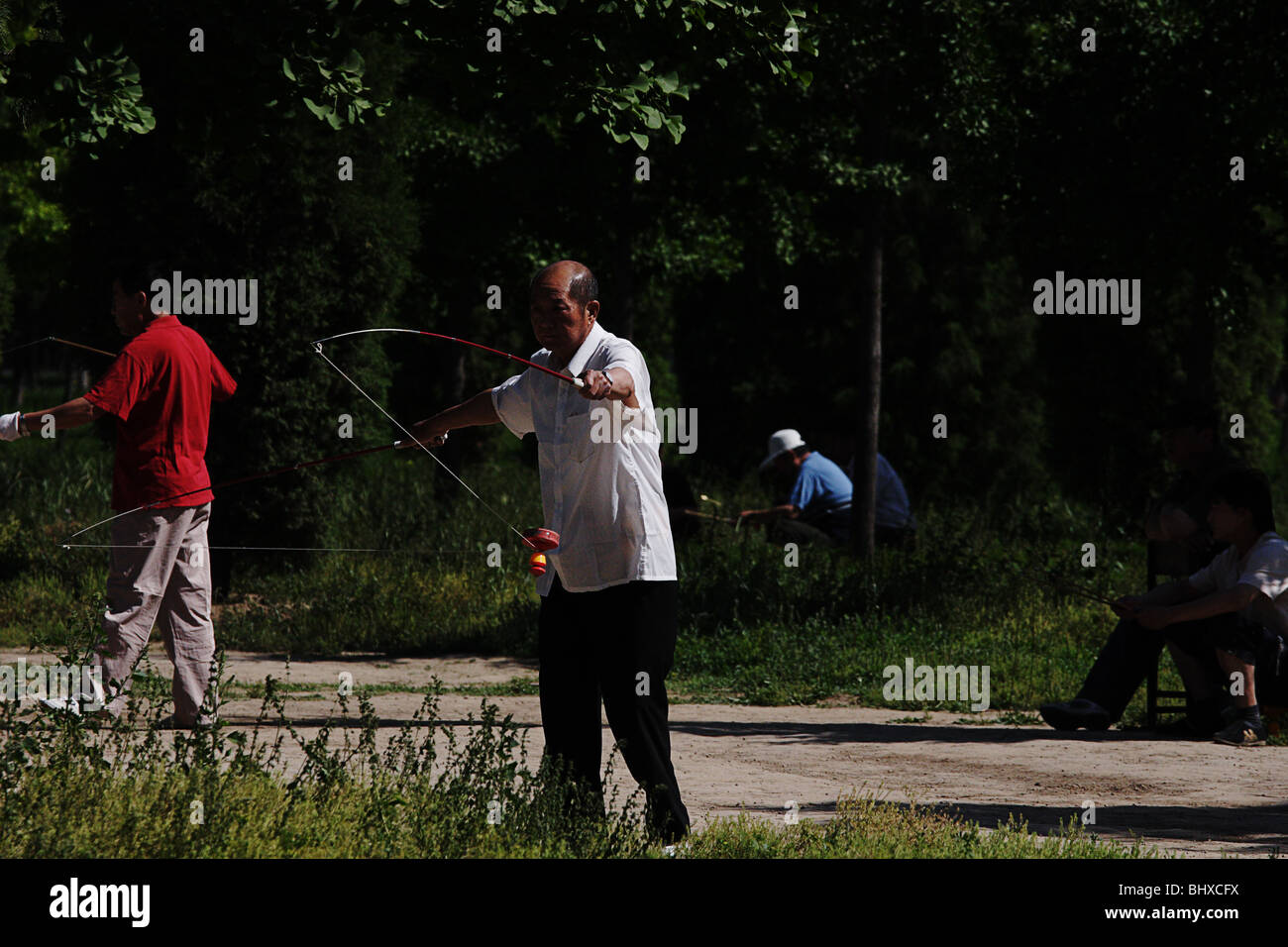 Chinese yoyo hi-res stock photography and images - Alamy