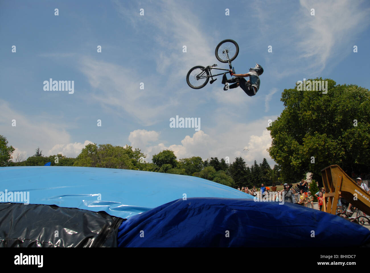 bike bicyclist jump Stock Photo - Alamy