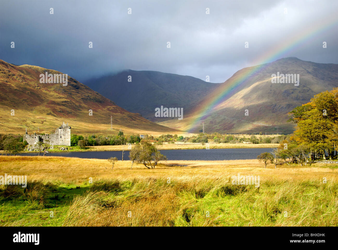 Kilfinnan castle hi-res stock photography and images - Alamy