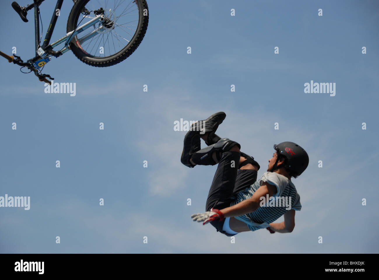 bike bicyclist jump Stock Photo - Alamy