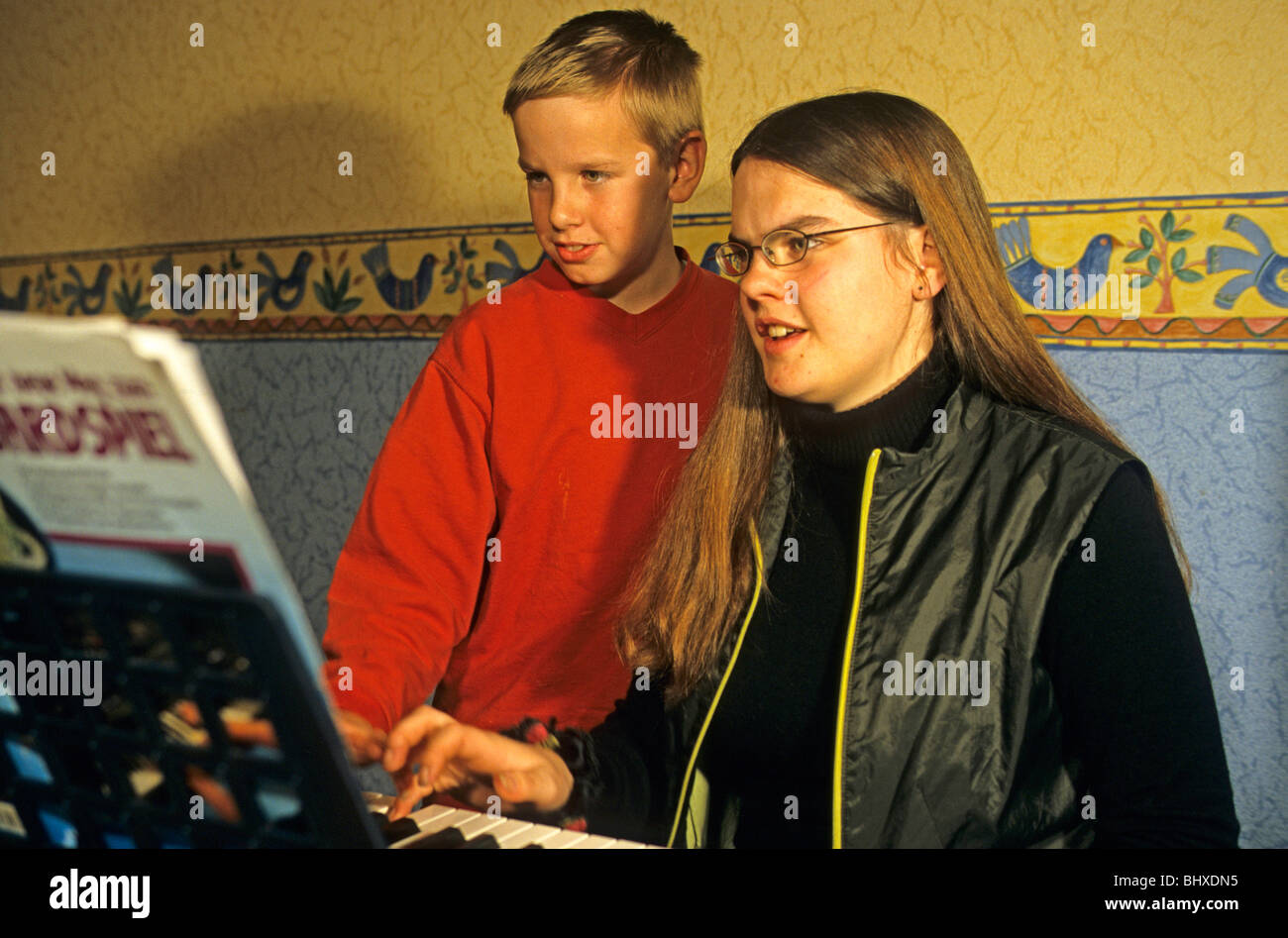 122 keyboard hi-res stock photography and images - Alamy