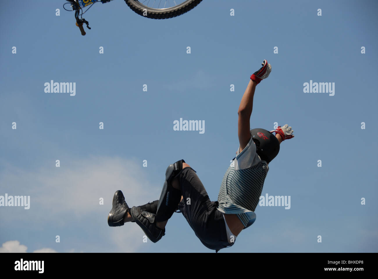 bike bicyclist jump Stock Photo - Alamy