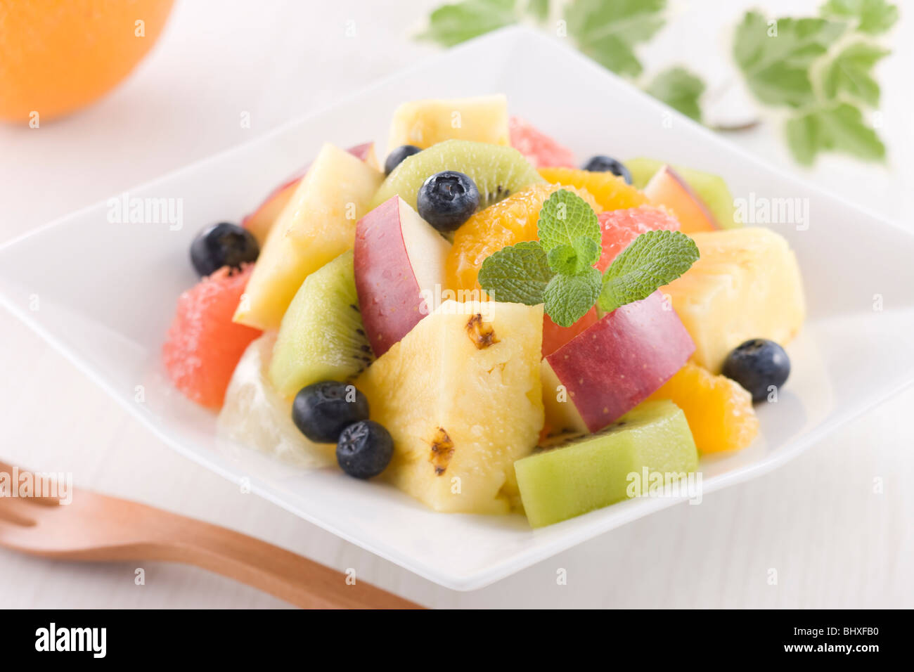 The cut fruit hi-res stock photography and images - Alamy