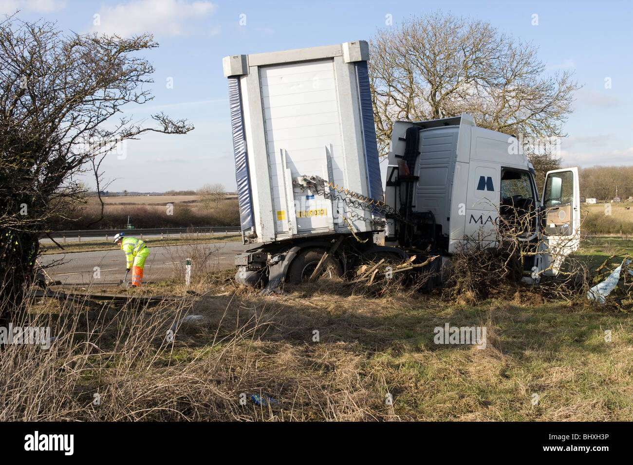 Hgv accident hi-res stock photography and images - Alamy