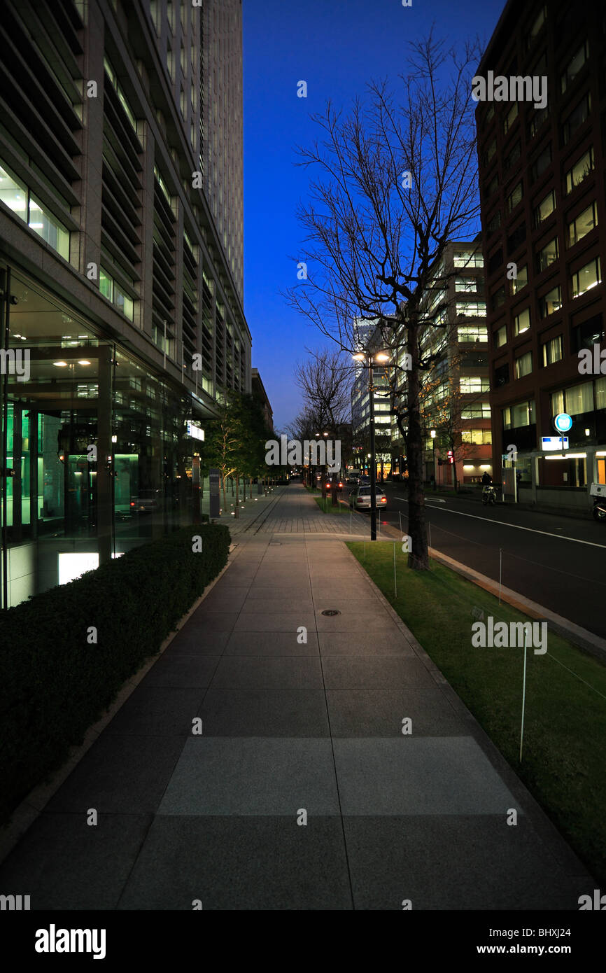 Sidewalk in japan hi-res stock photography and images - Alamy