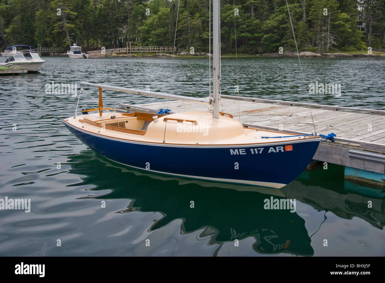 Sailboat bullseye hi-res stock photography and images - Alamy