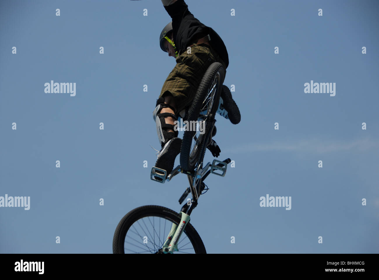 bike bicyclist jump Stock Photo - Alamy
