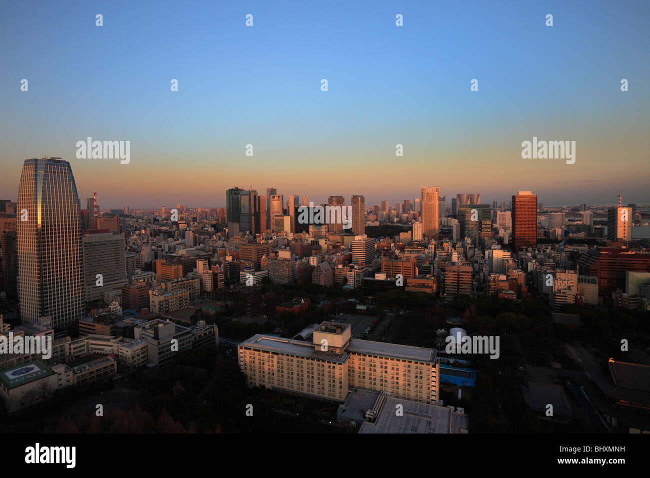 Minato japan tokyo hi-res stock photography and images - Alamy