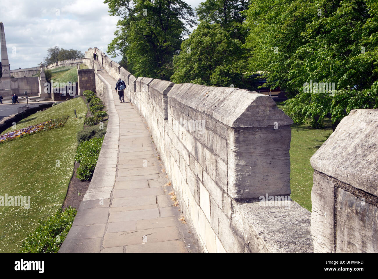 York stone walls hi-res stock photography and images - Alamy