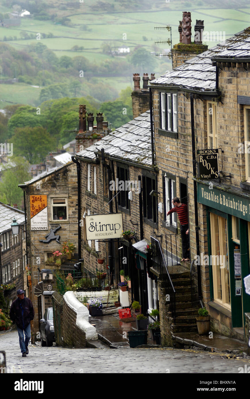 A steep street in Haworth Yorkshire Stock Photo - Alamy