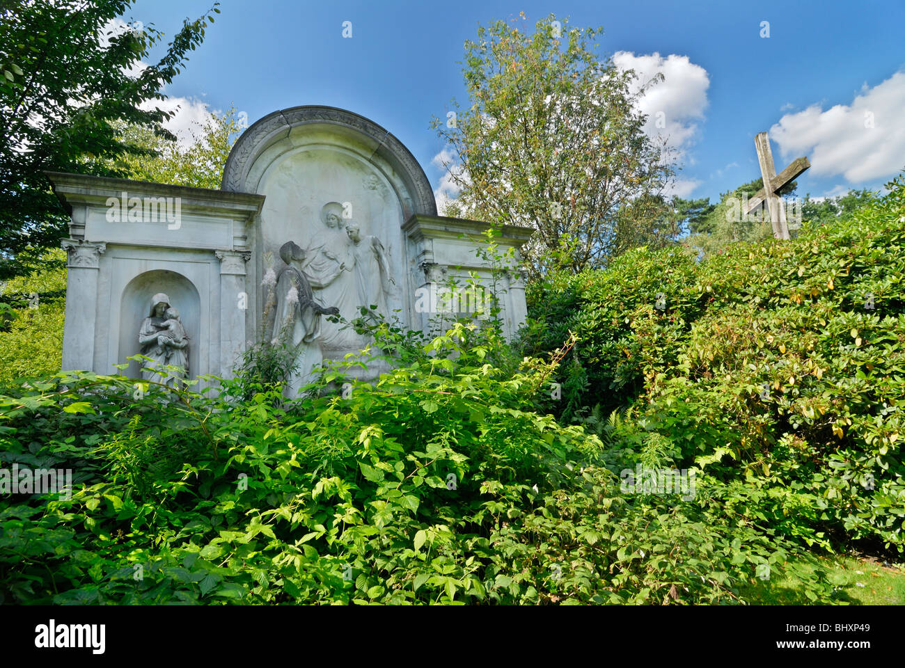 Ohlsdorf cemetery hi-res stock photography and images - Alamy