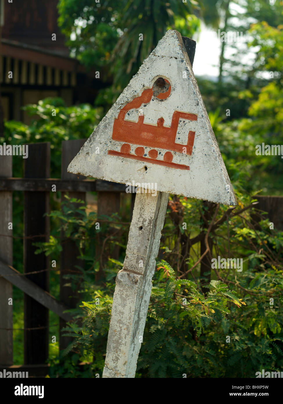 Red Triangle Sign Stock Photos & Red Triangle Sign Stock Images - Alamy