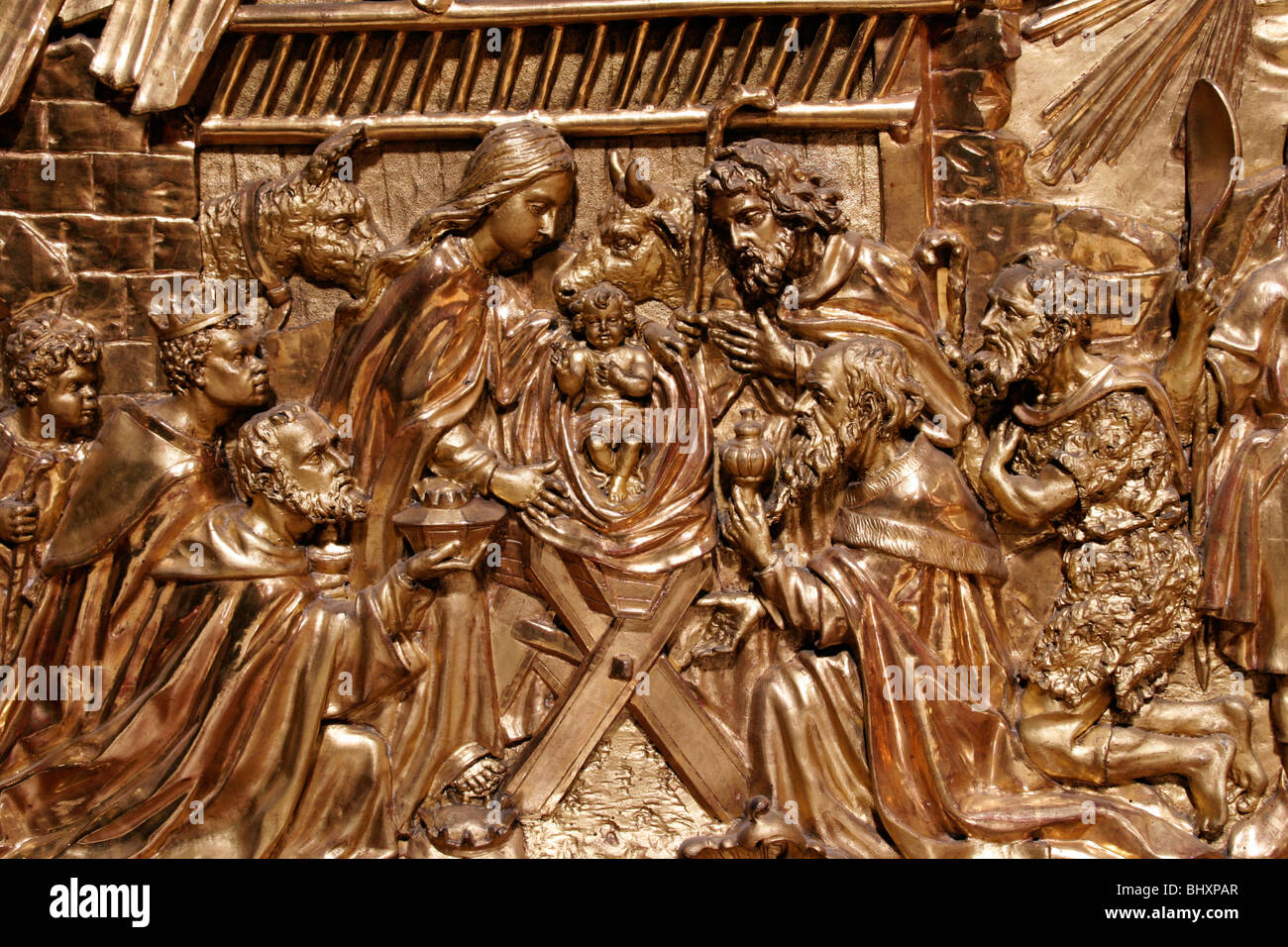 Altar crib hi-res stock photography and images - Alamy