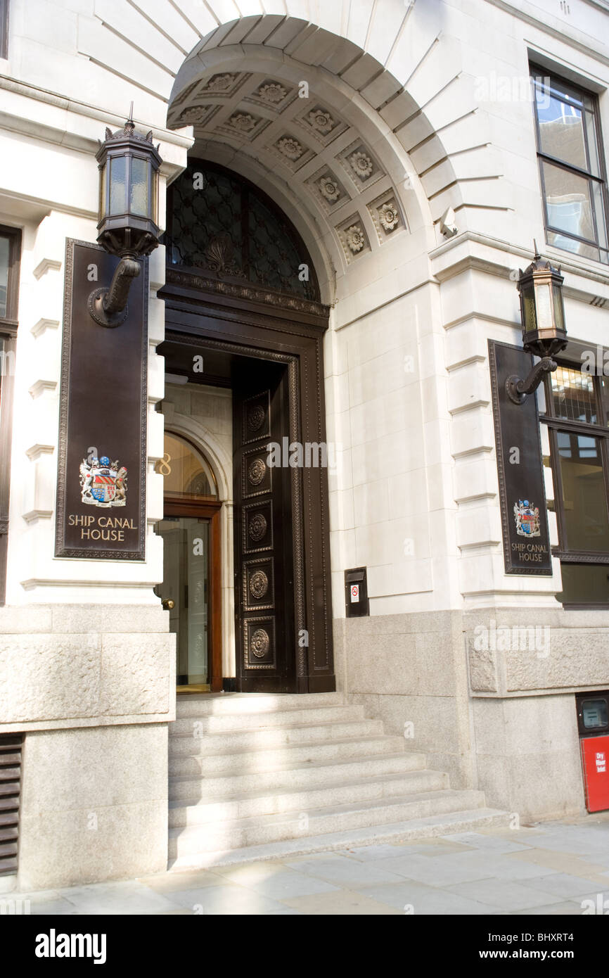 Ship canal house – manchester hi-res stock photography and images - Alamy