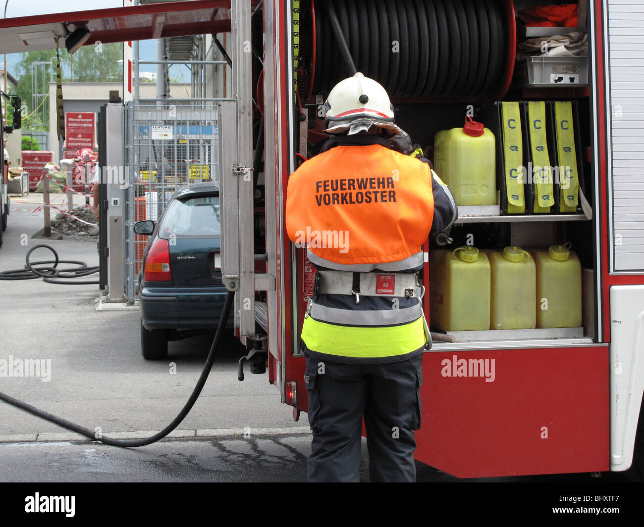 Firefighter volunteers hi-res stock photography and images - Alamy