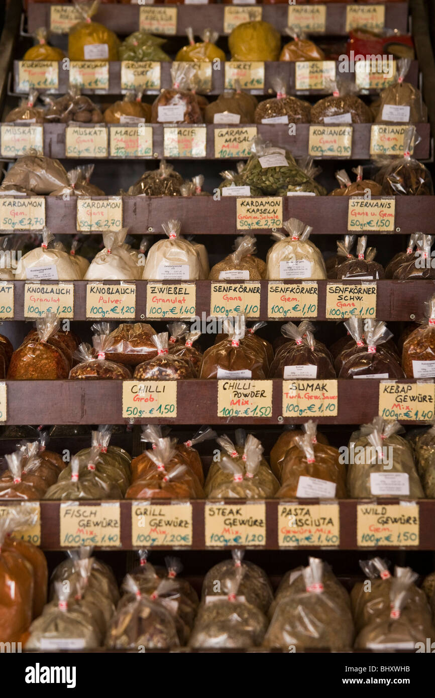 Sundry shop hi-res stock photography and images - Alamy