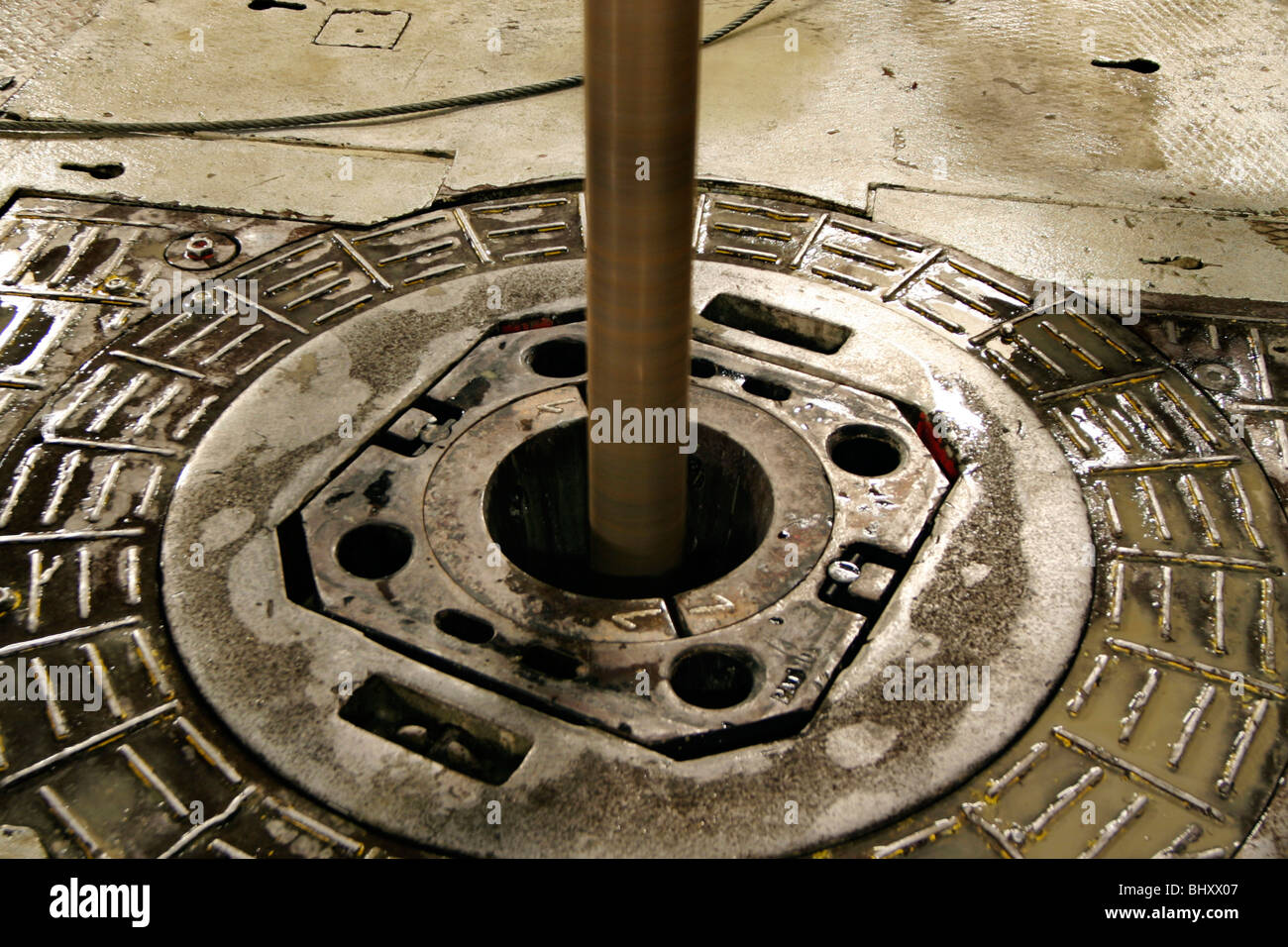 Derrick tower hi-res stock photography and images - Alamy