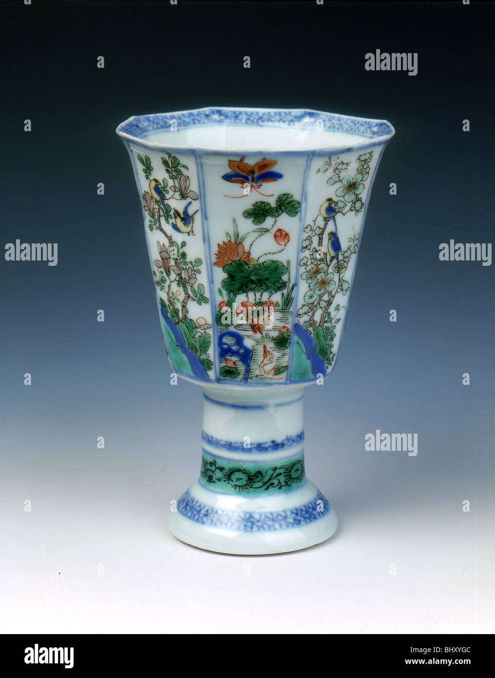 Octagonal cup hi-res stock photography and images - Alamy