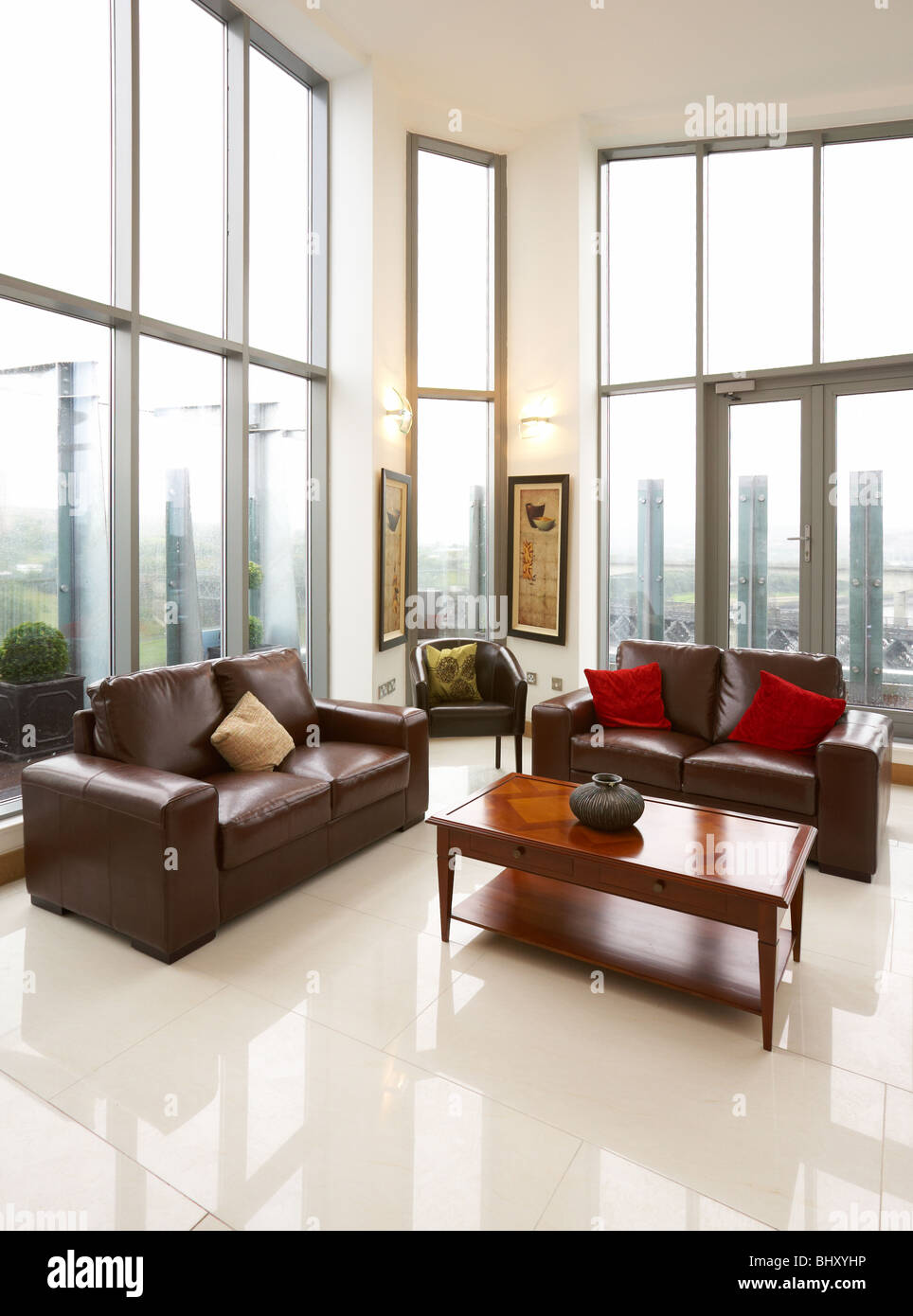 Modern apartment detail hi-res stock photography and images - Alamy