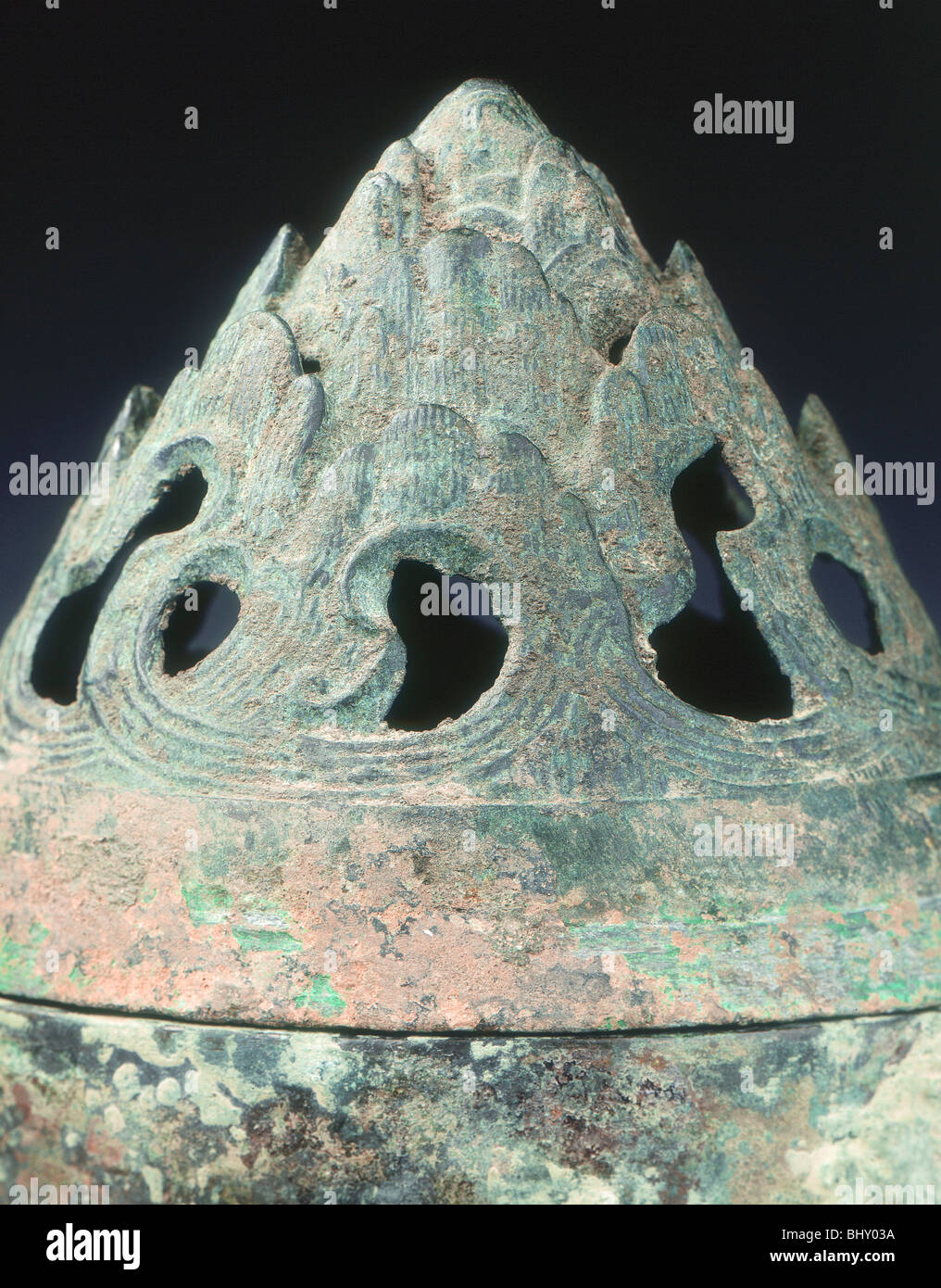 Bronze boshanlu censer, Wang-Mang Interregnum, China, 9-25. Artist ...
