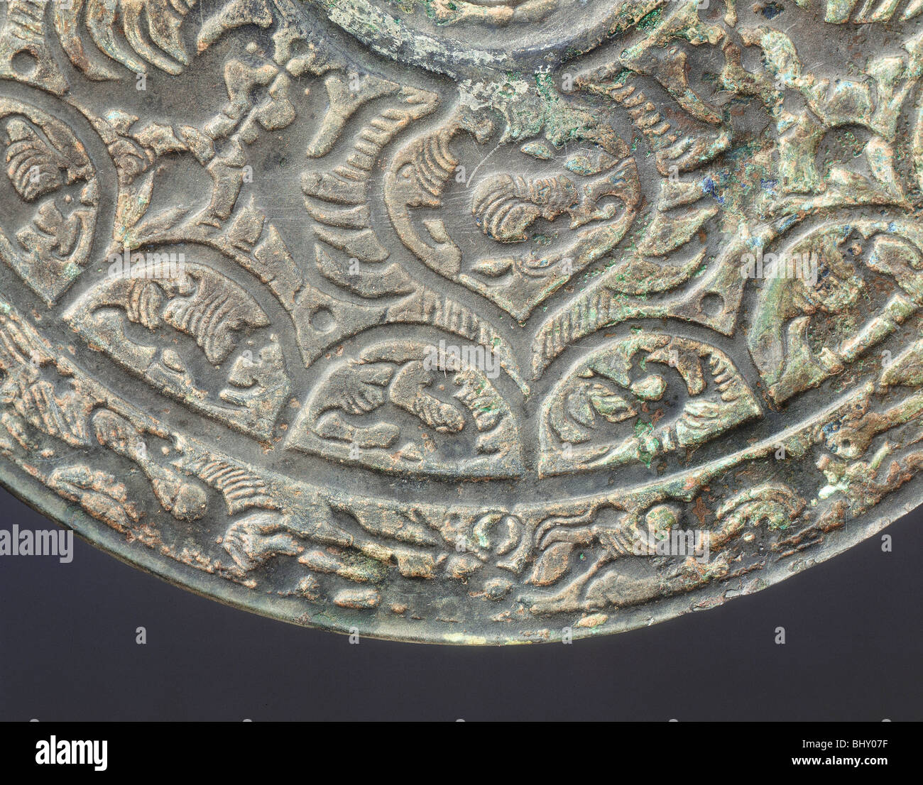 Bronze mirror with dragon and phoenix design, early Six Dynasties ...