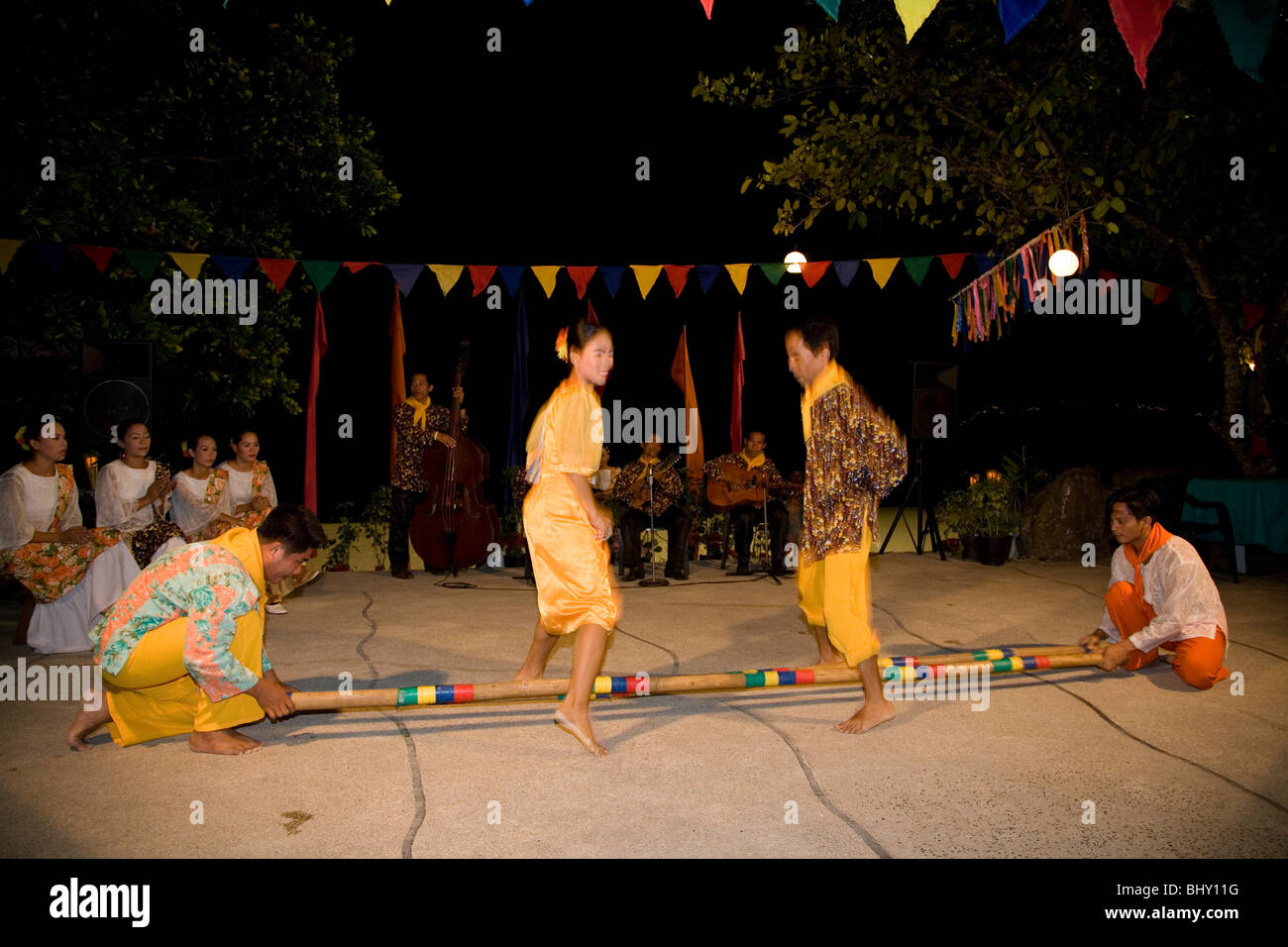 Philippine dances performed in before resort guests at Dakak Beach ...