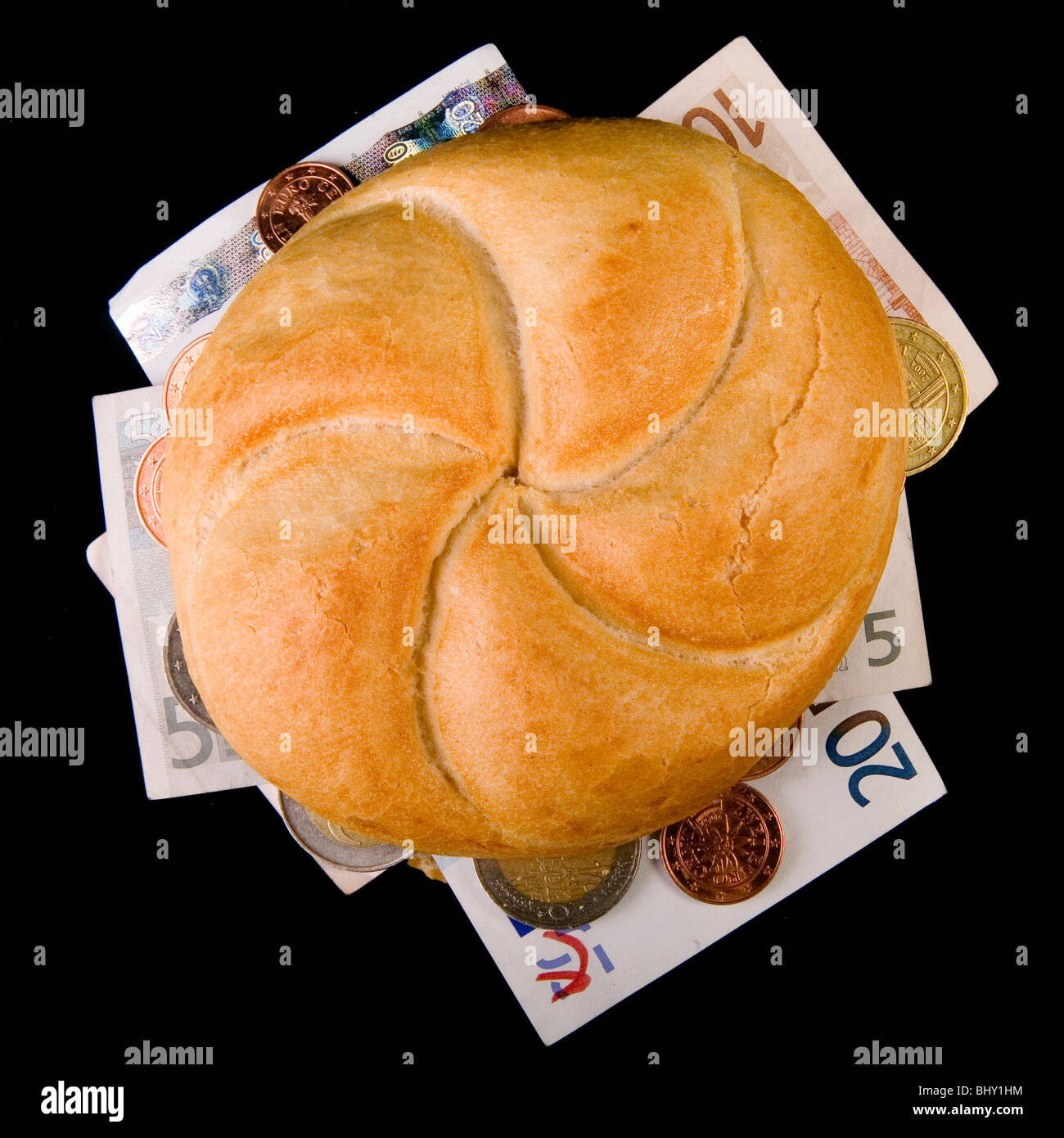 Loose bun hi-res stock photography and images - Alamy