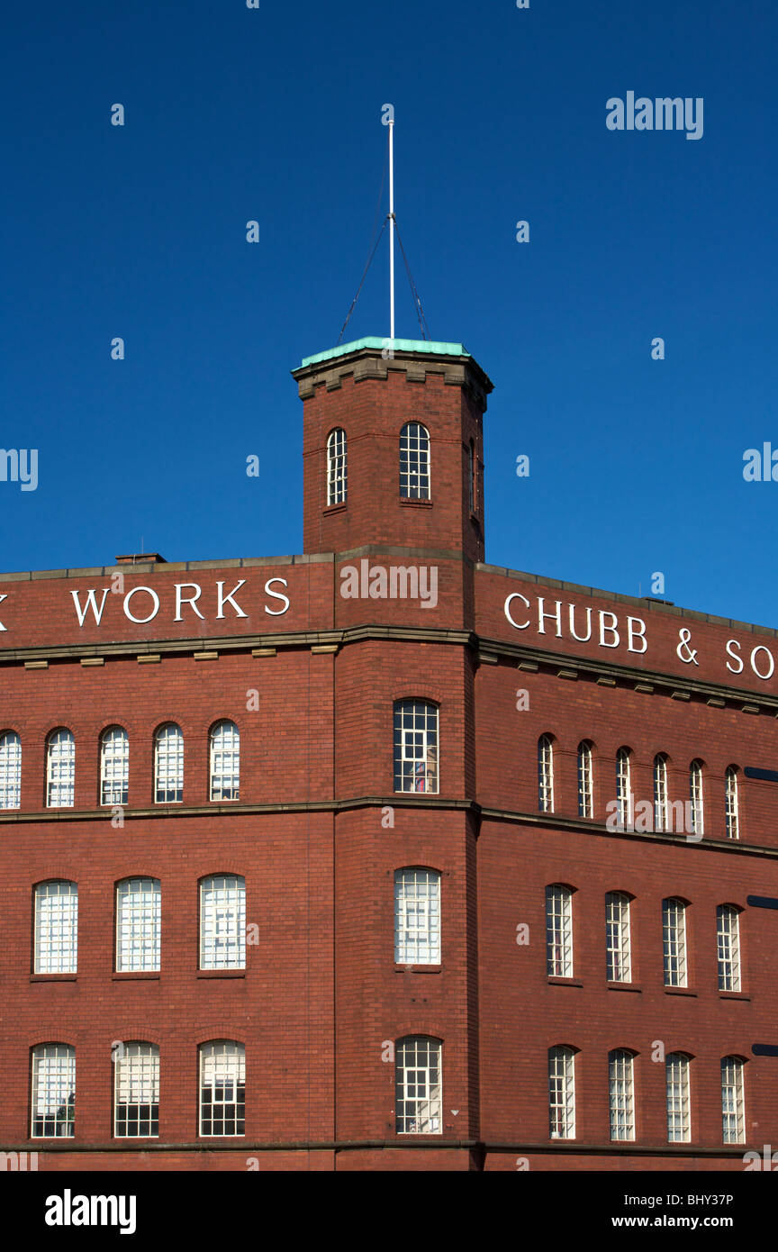 The Chubb Building / Lighthouse Media Center Wolverhampton West ...