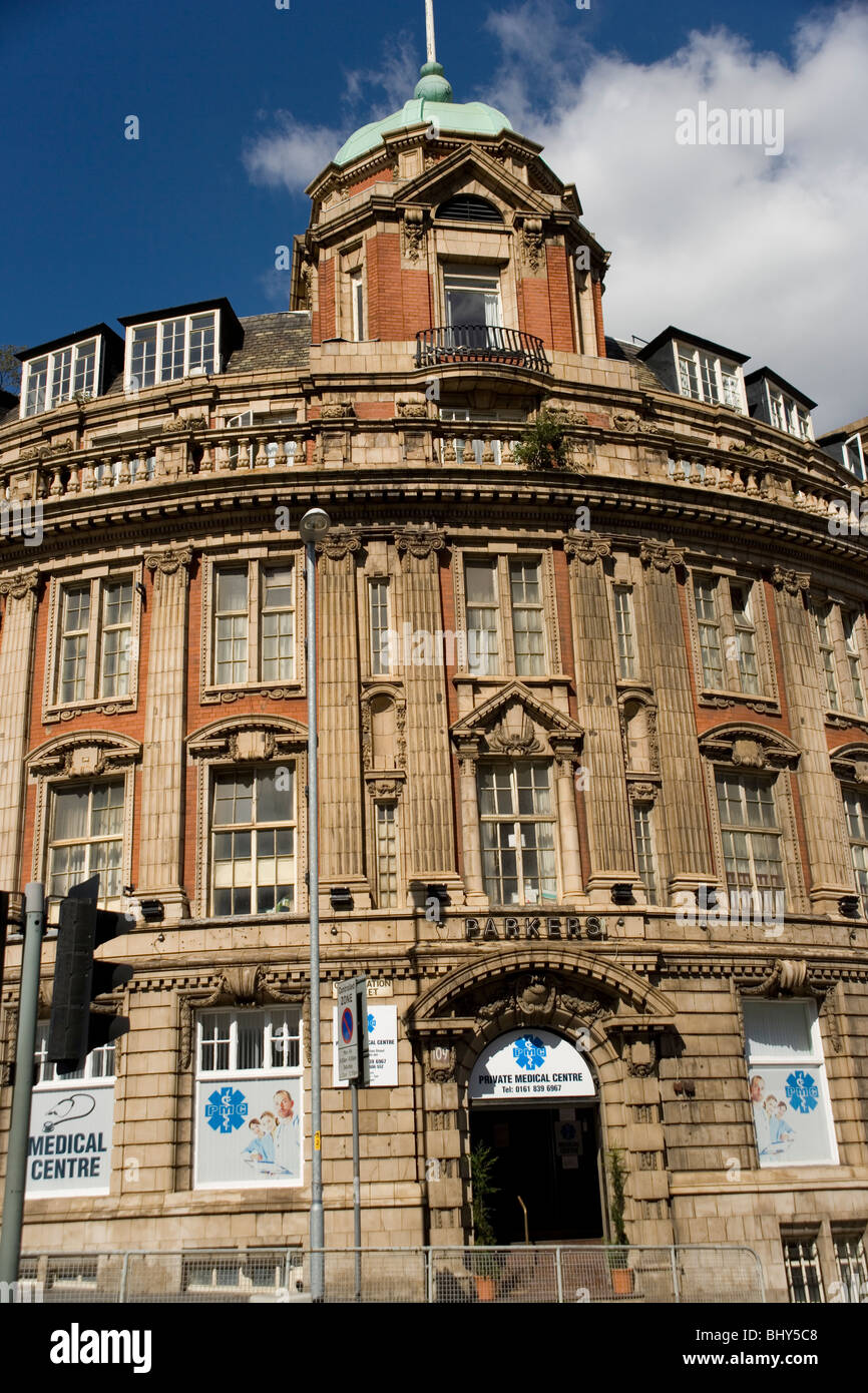 Manchester parkers building hi-res stock photography and images - Alamy