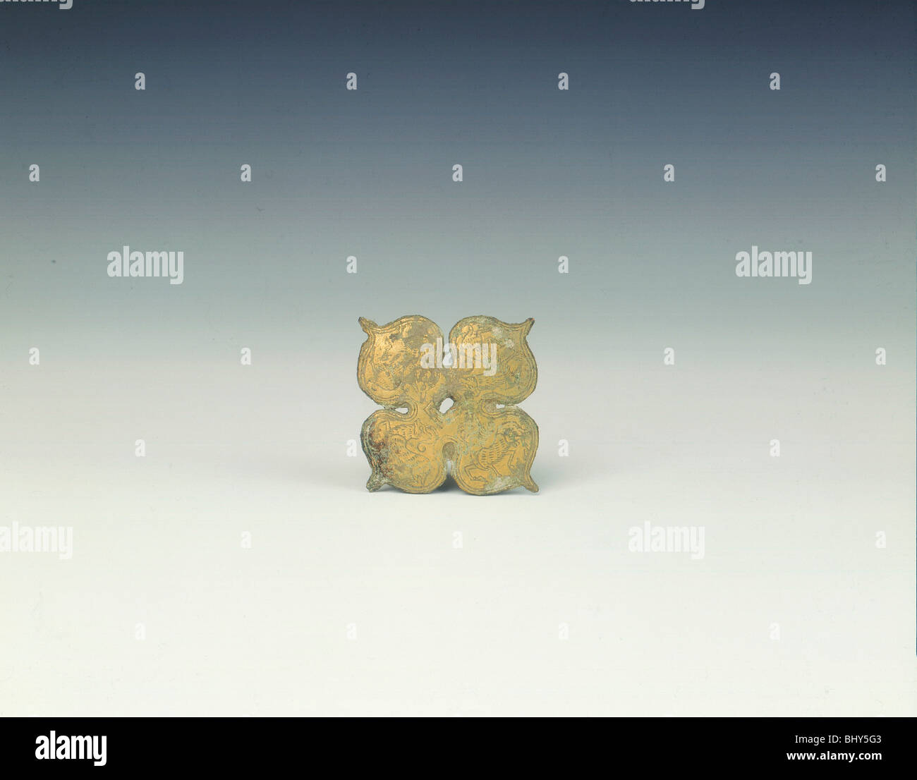 Quadrafoil applique with prancing horned sheep, Han dynasty, China, 206 ...