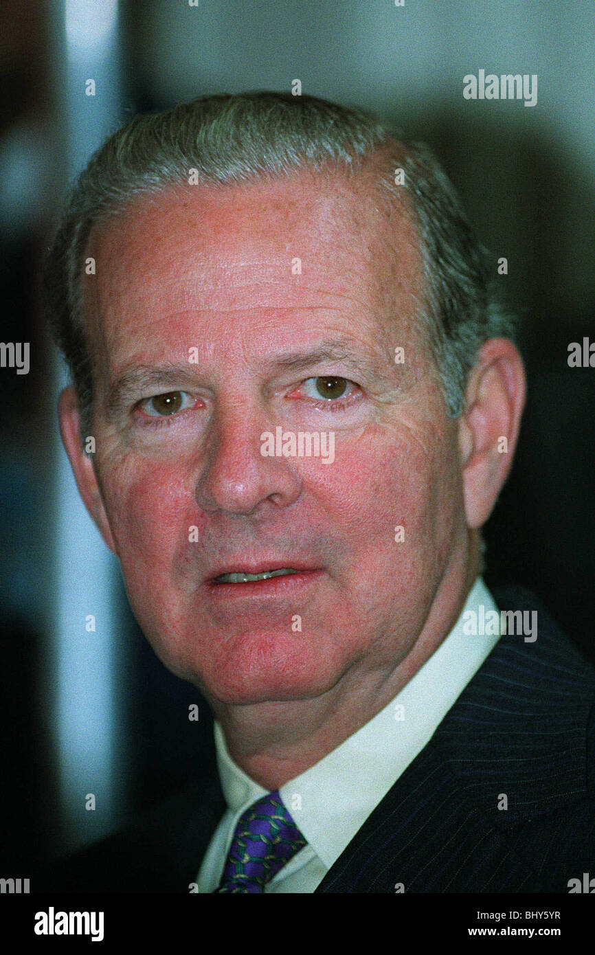 JAMES BAKER FOREIGN SECRETARY OF THE U.S.A 13 July 1992 Stock Photo - Alamy