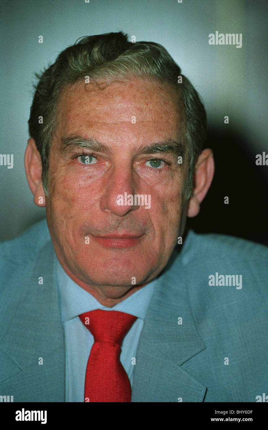 ALBERT RENE PRESIDENT OF THE SEYCHELLES 11 November 1991 Stock Photo ...