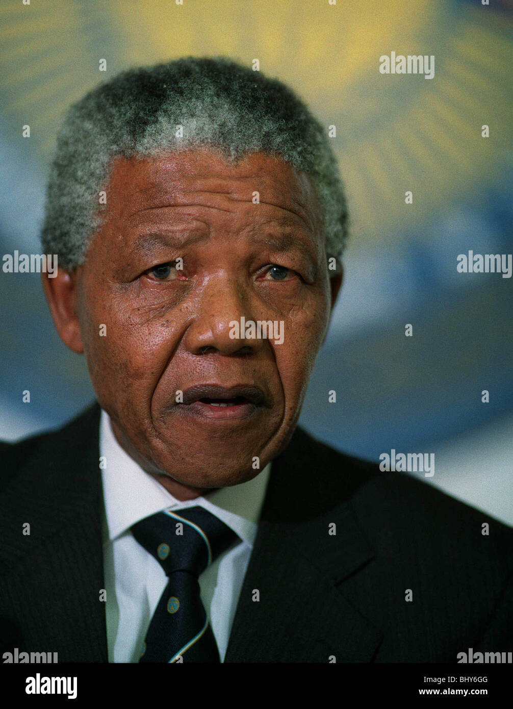 NELSON MANDELA CHAIRMAN OF THE A.N.C. 17 November 1991 HARARE ZIMBABWE ...