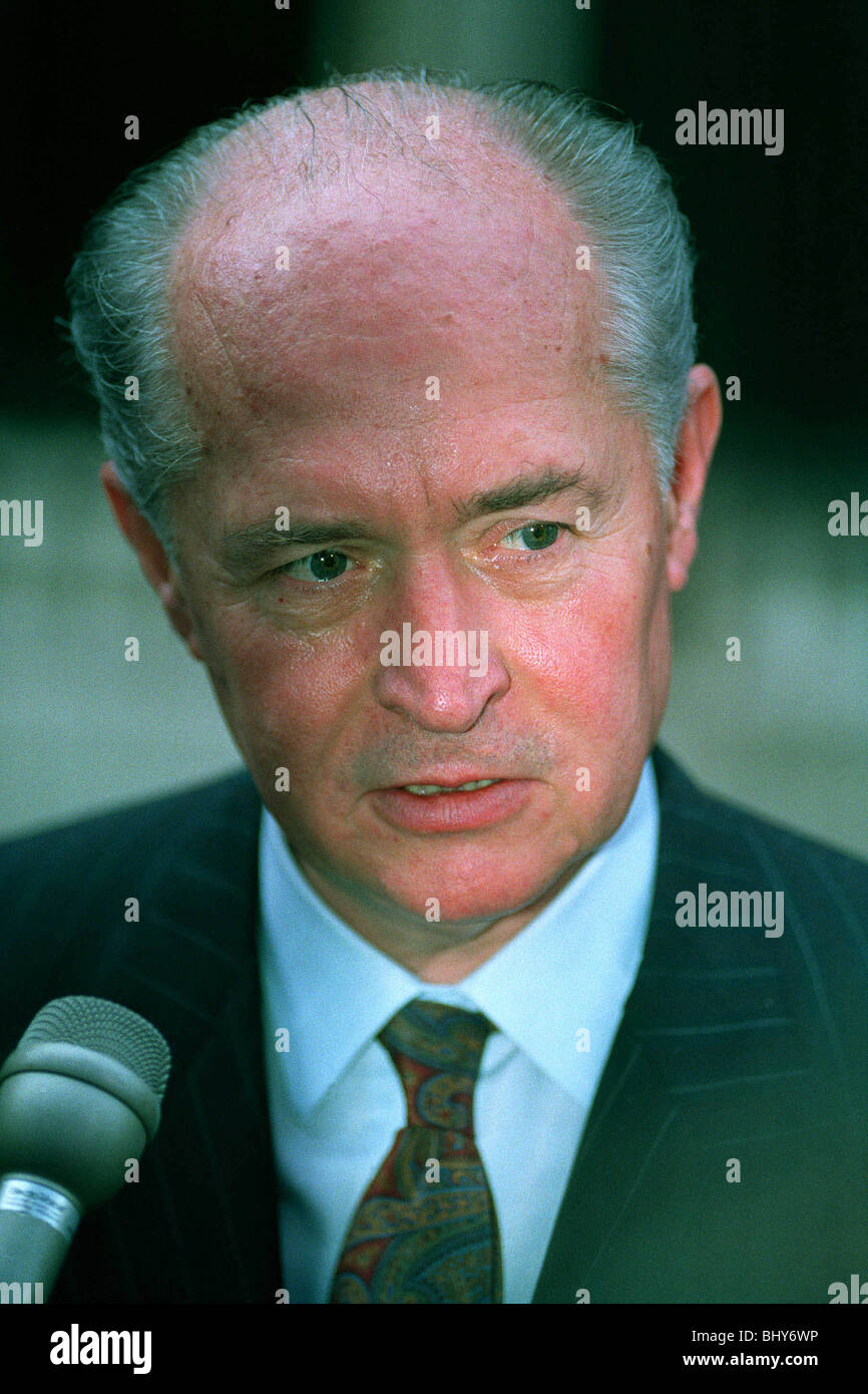 GEORGE VASSILIOU PRESIDENT OF CYPRUS 22 May 1991 Stock Photo - Alamy