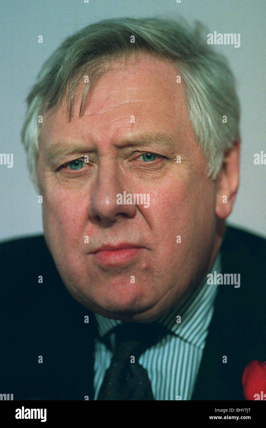 ROY HATTERSLEY MP LABOUR PARTY DEPUTY LEADER 06 April 1992 Stock Photo ...