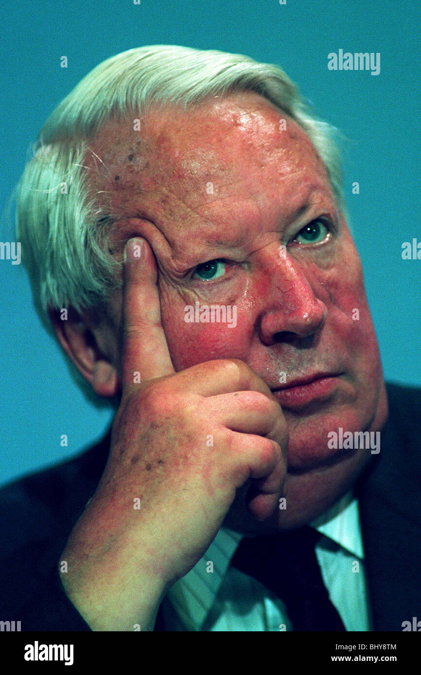 EDWARD HEATH MP CONSERVATIVE PARTY 12 October 1990 Stock Photo - Alamy