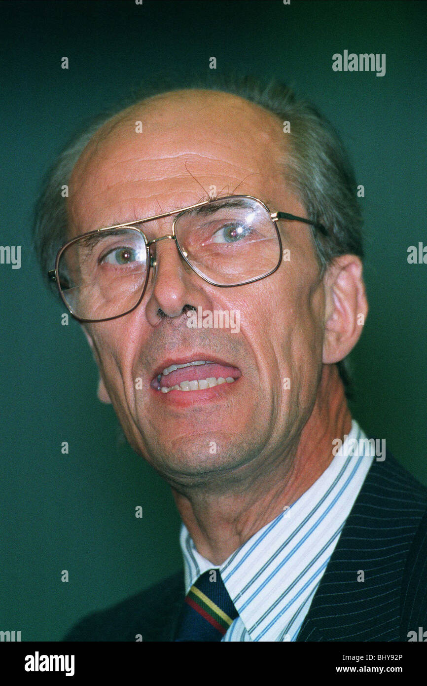 NORMAN TEBBIT FORMER PARTY CHAIRMAN 20 October 1992 Stock Photo - Alamy