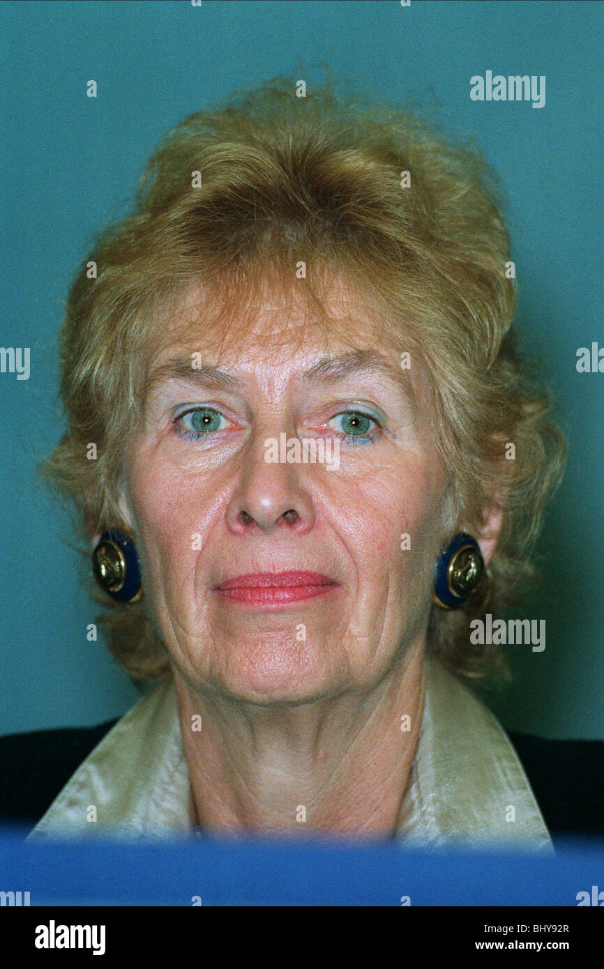 ANGELA RUMBOLD MP CONSERVATIVE DEPUTY CHAIRMAN 20 October 1992 Stock ...