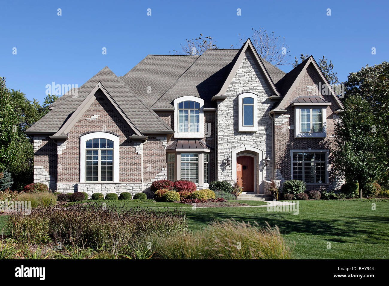 Luxury Homes Exterior Brick
