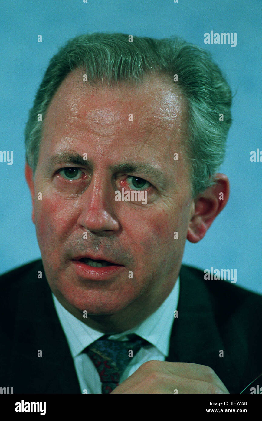 JACQUES SANTER PRIME MINISTER OF LUXEMBOURG 19 October 1992 Stock Photo ...